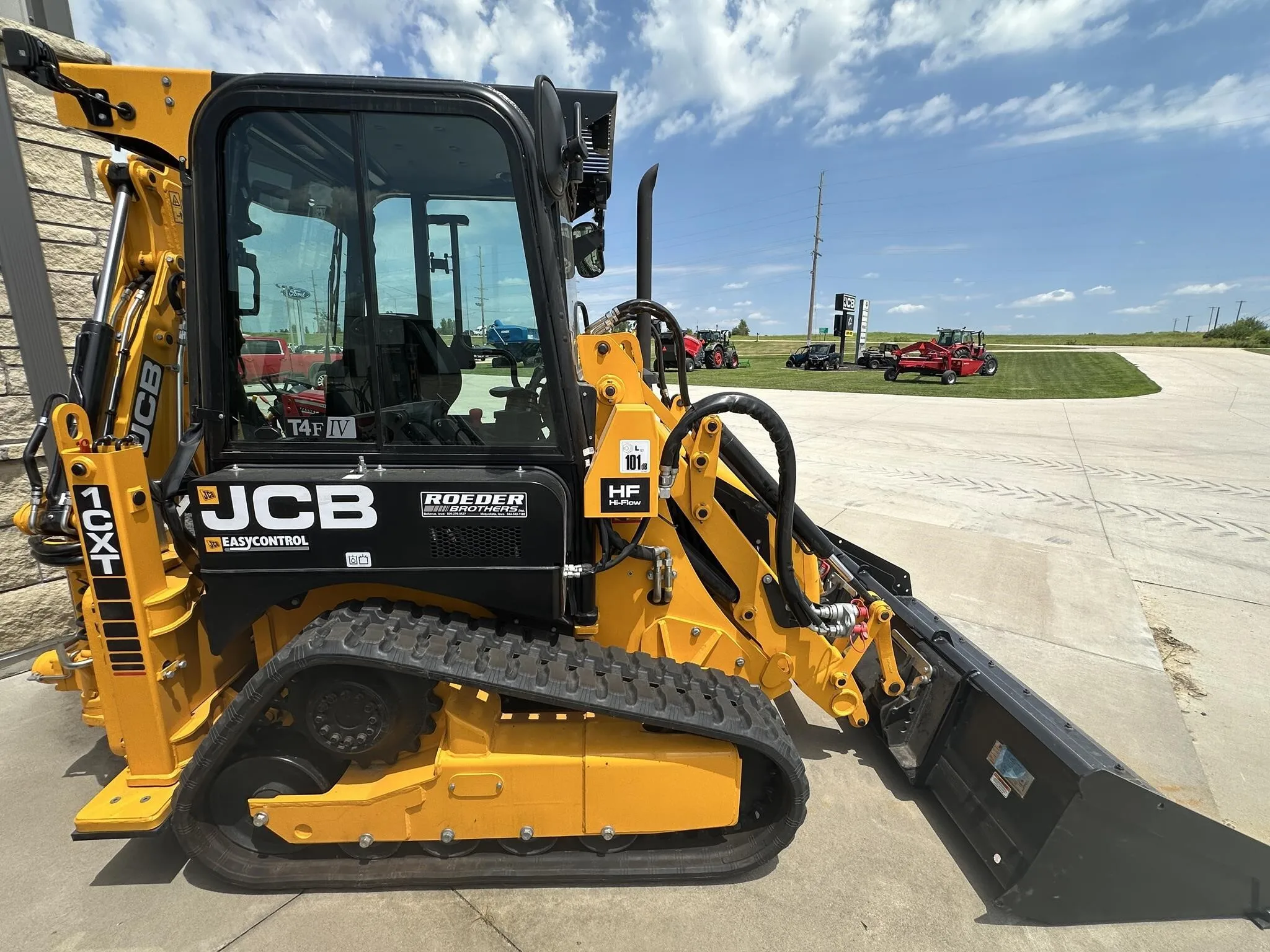 2025 JCB 1CXT Loader and Skid Steer Attachment-Compact Powerhouse with ...