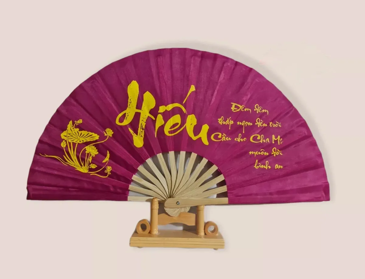 Bamboo Silk Fans - Eco-Friendly Hand Fans from Vietnam