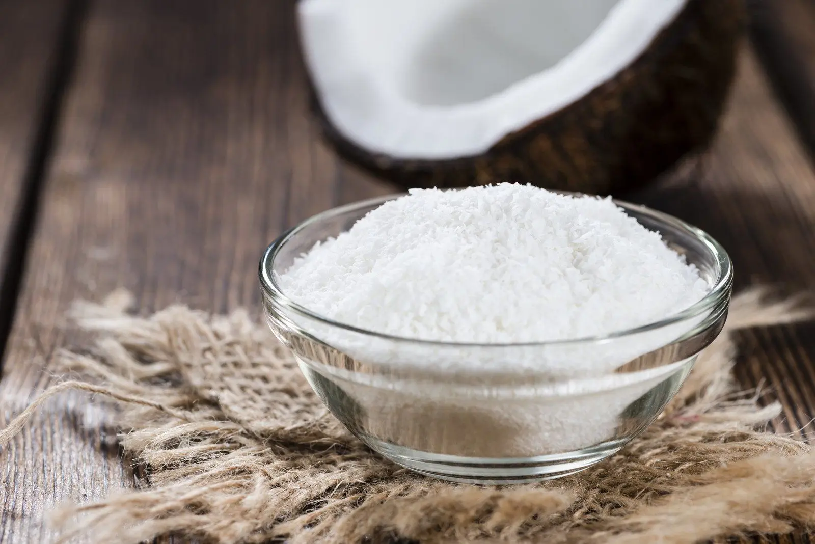 Best Product 2024 Desiccated Coconut Dried Powder 100% Natural Coconut ...