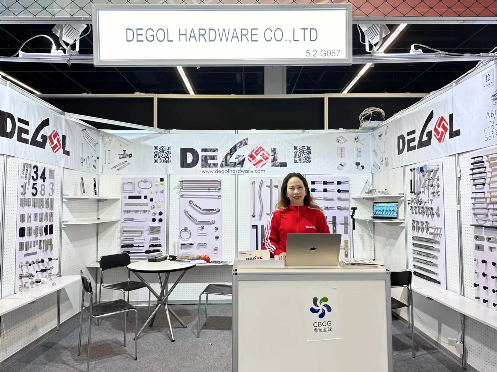 Modern 3D Black Metal House Numbers Large Floating Stainless Steel ...