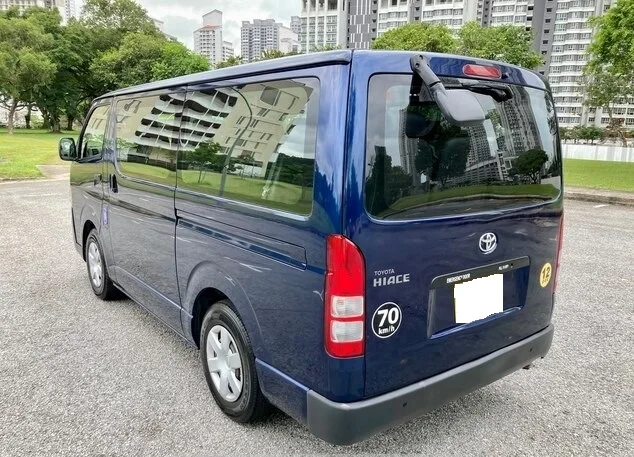 Toyota Hiace Mini Bus - Buy Used Mini Bus 2022 Toyotaa Hiace 16 Seats ...