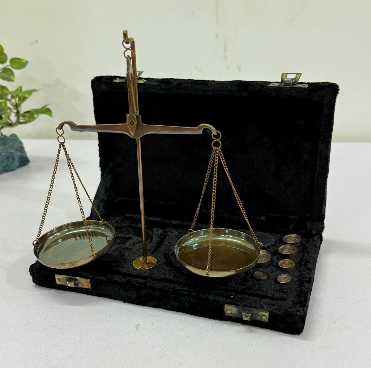 Antique Brass Polished Balance Scale With Velvet Box With Weights ...