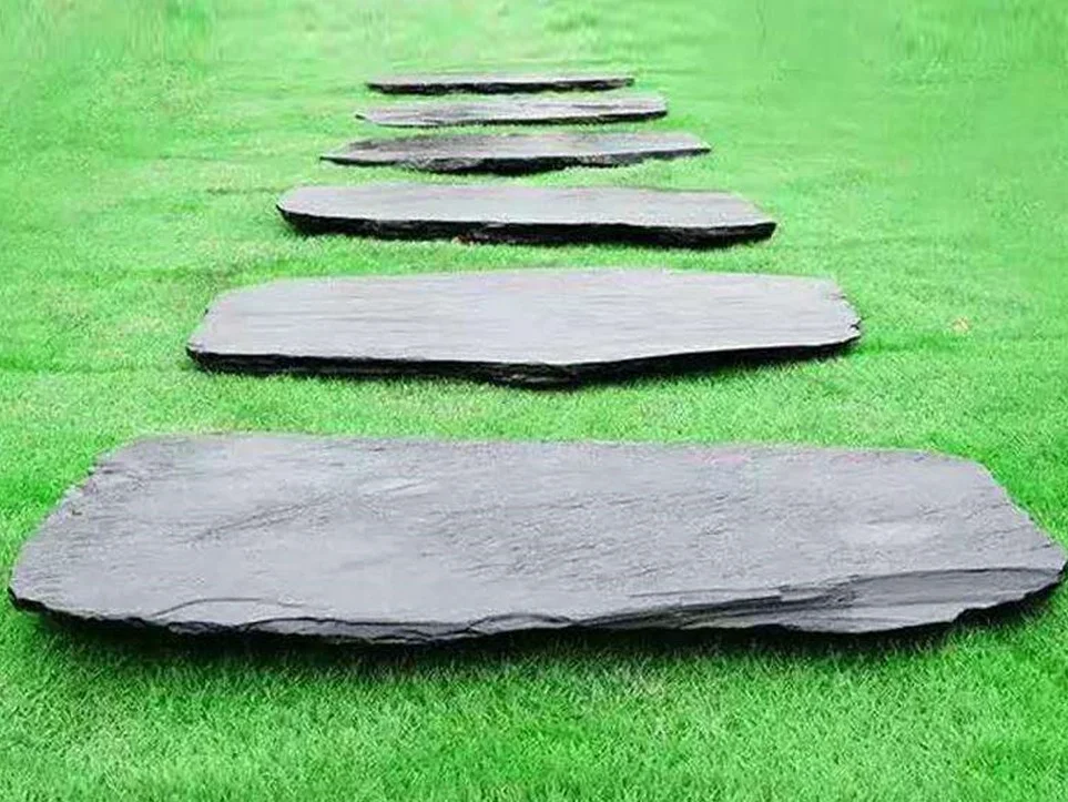 Outdoor Large Irregular Shape Stepping Stone Natural Dark Grey Slate ...