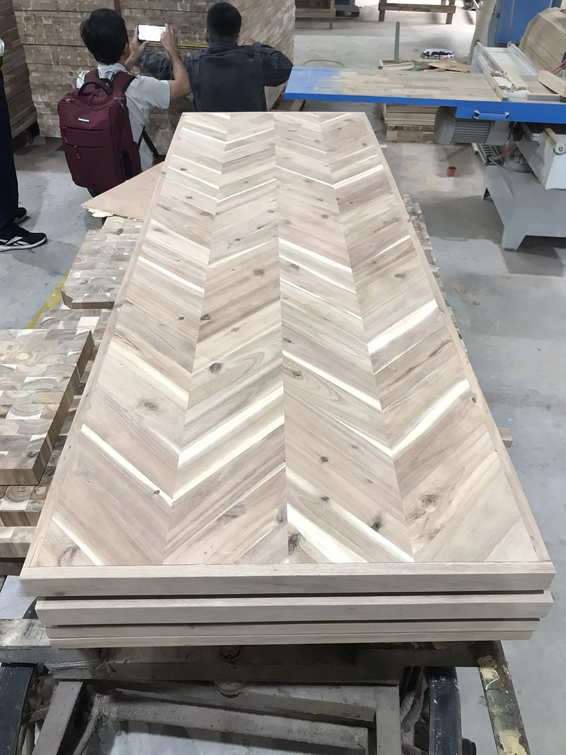 Factory Price Acacia Wood Herringbone - Oiled Covered For Countertop ...
