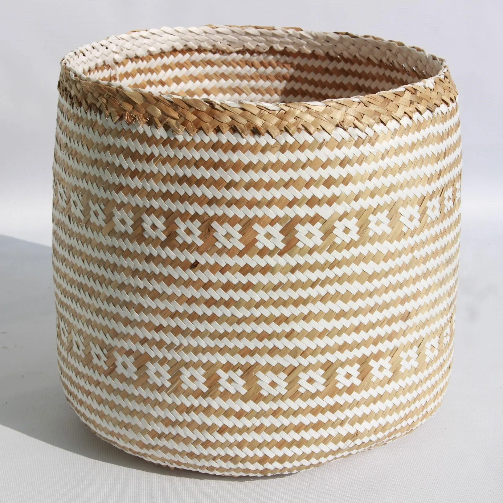 Natural Seagrass Storage Baskets - Durable & Sustainable