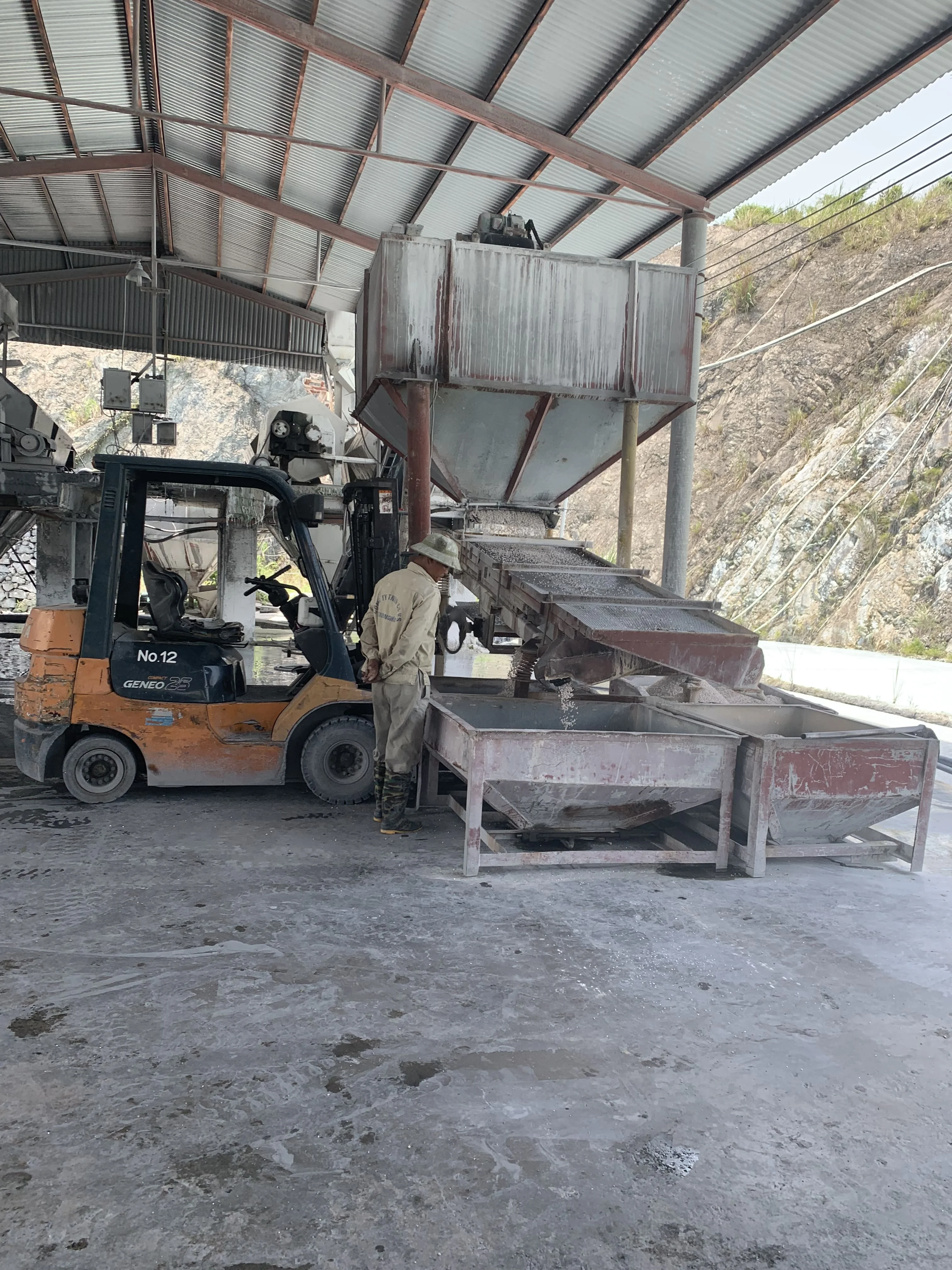 Vietnam Natural Stone Granite Step Or Stair For Outside Stair Made Of ...