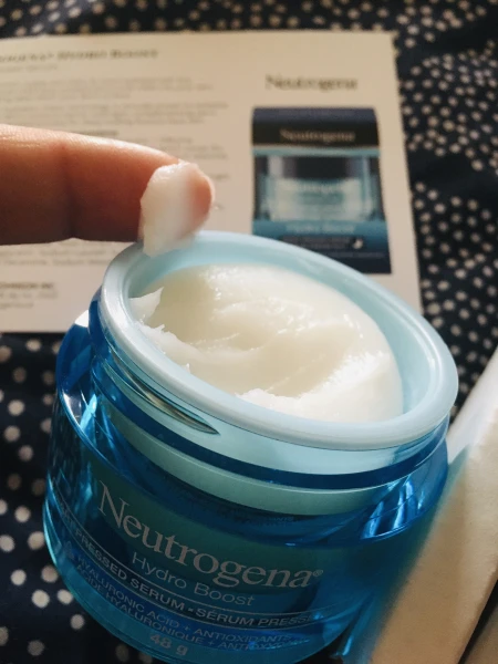 Best Selling Neutrogen Hydro Boost Night Moisturizer For Face ...