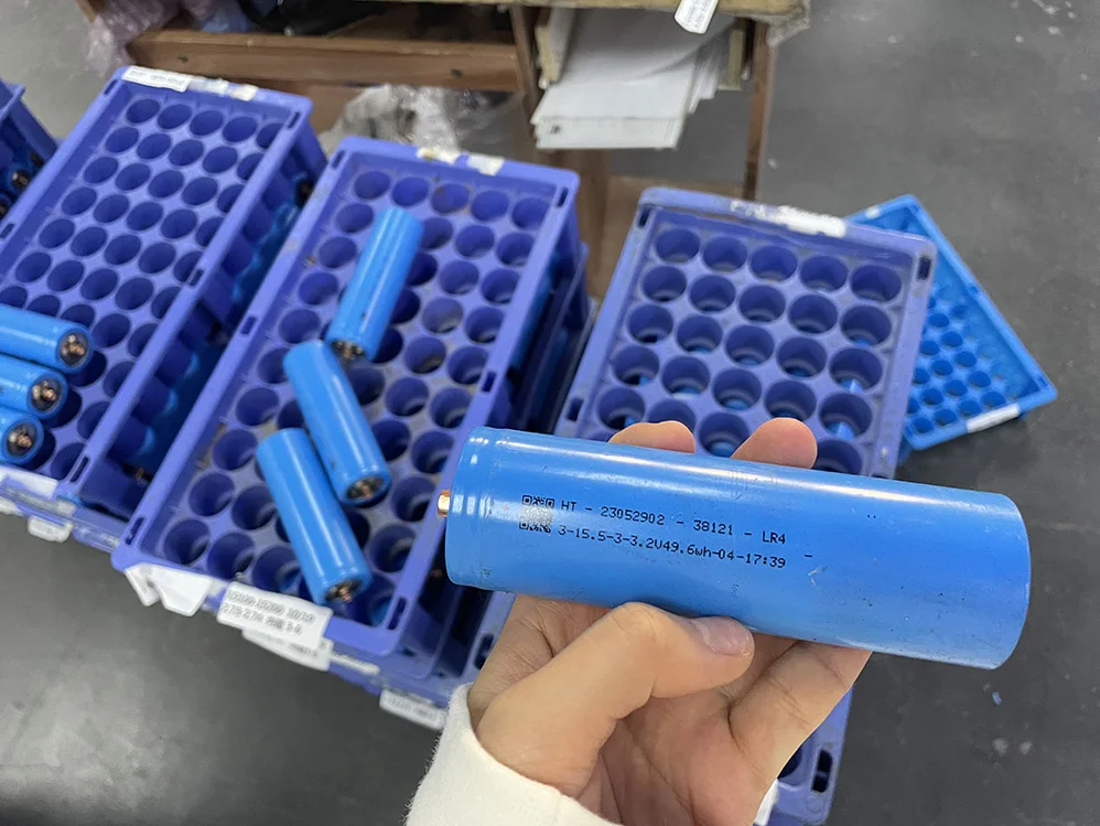 High Quality Lifepo4 Cylindrical Battery Cell 38121 3.2V 15ah