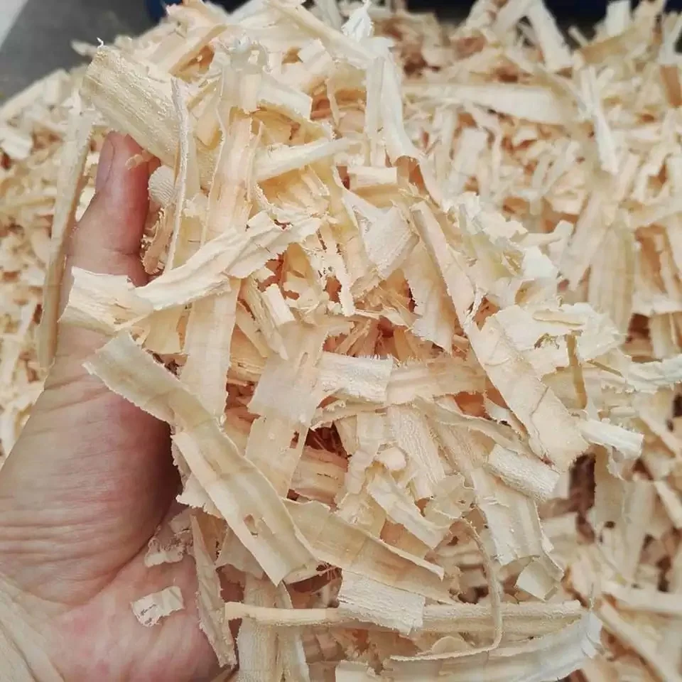 Cheap And Bulk Pine Wood Shaving For Poultry Farm And Horse Bedding ...