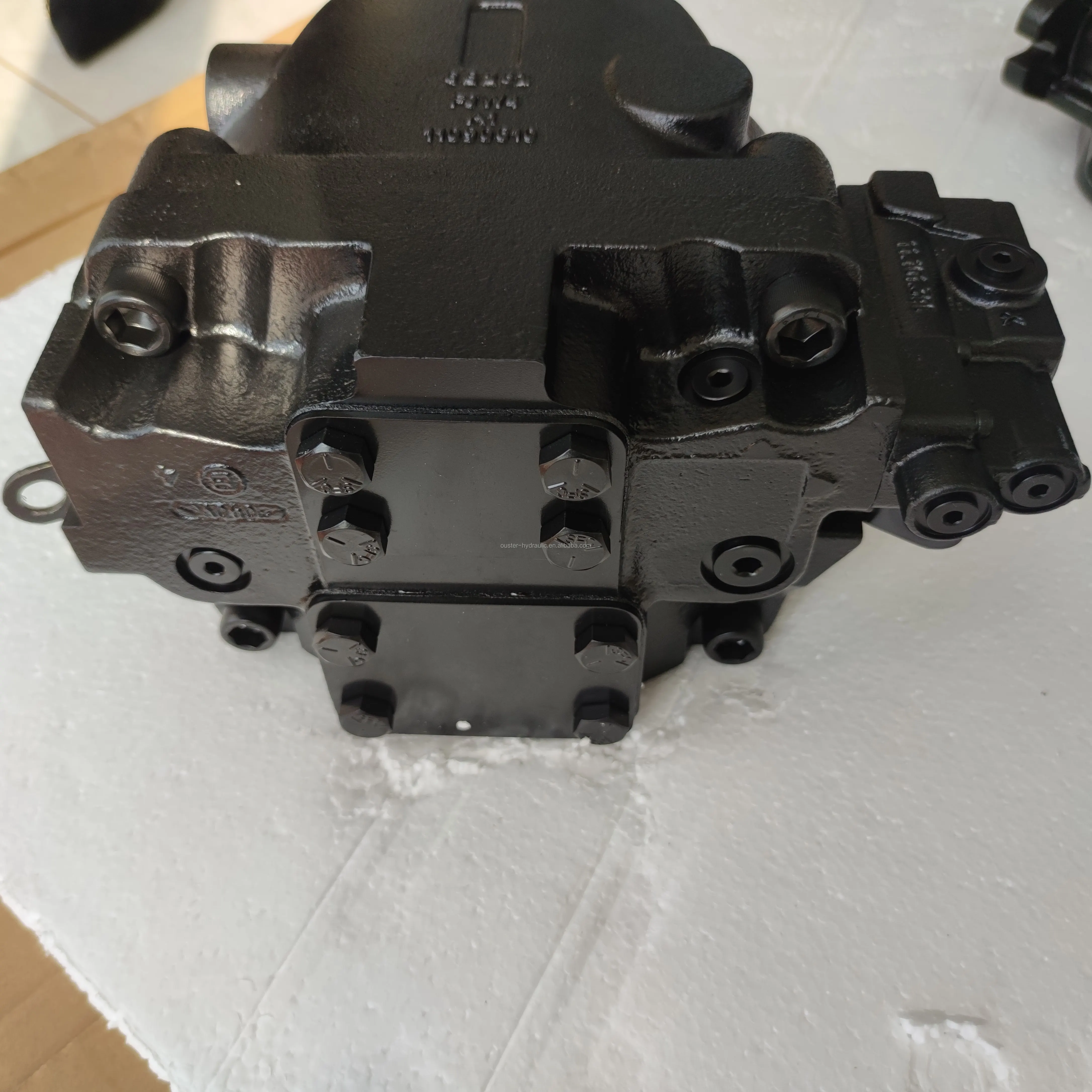 Sauer Danfoss 45/90系列农业机械用液压泵erl100b/130b/147c系列柱塞泵 - Buy Erl100b系列柱塞泵 ...