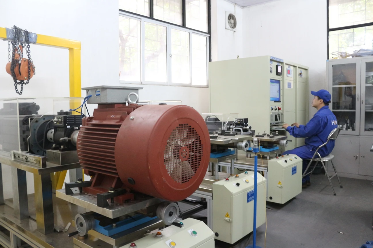 Cast Iron Copper Ac Electric Induction Motor Three Phase Ac Motor Heat ...
