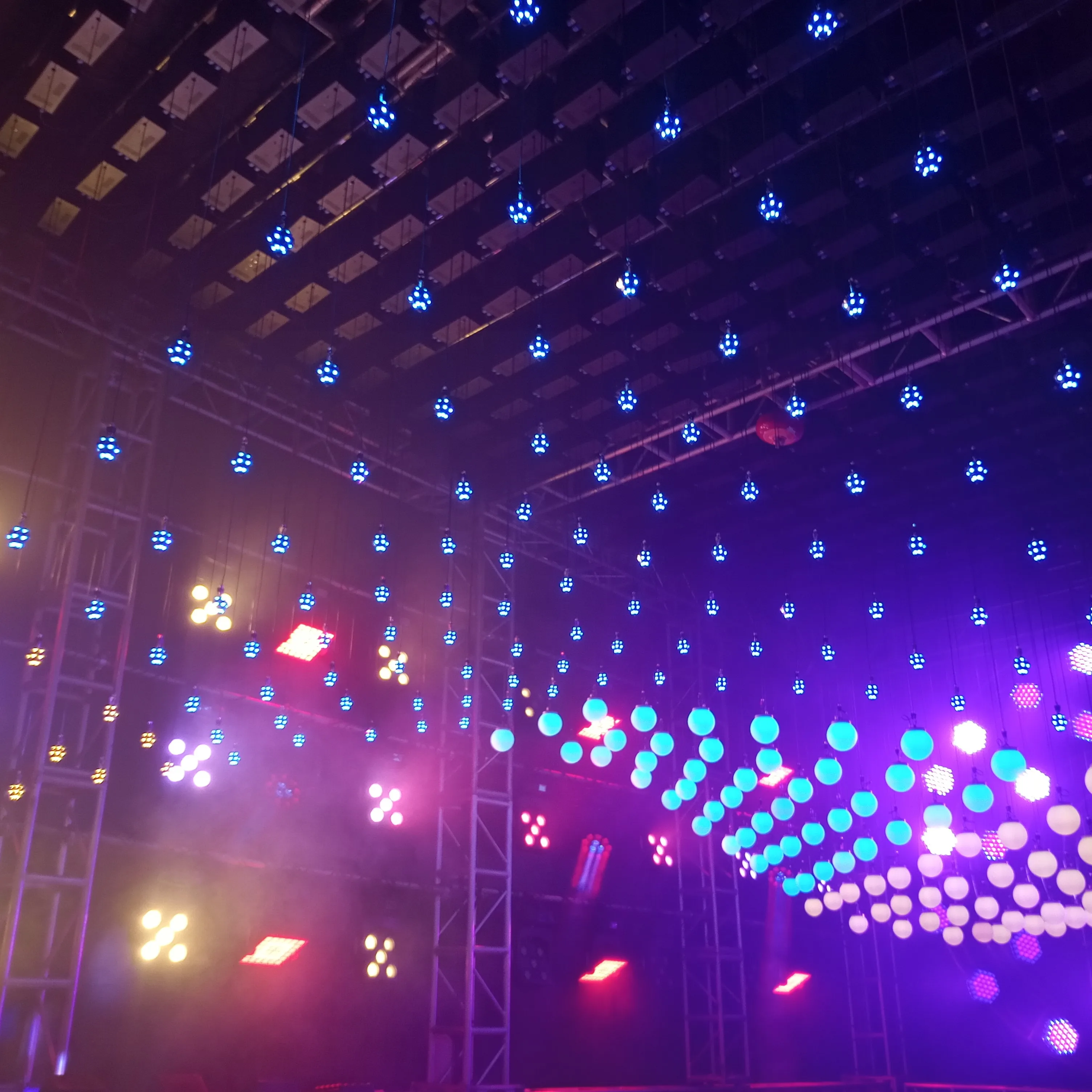 Eastsun Light Orbisfly Winch DMX LED Pixel RGB Ceiling Kinetic Moving ...