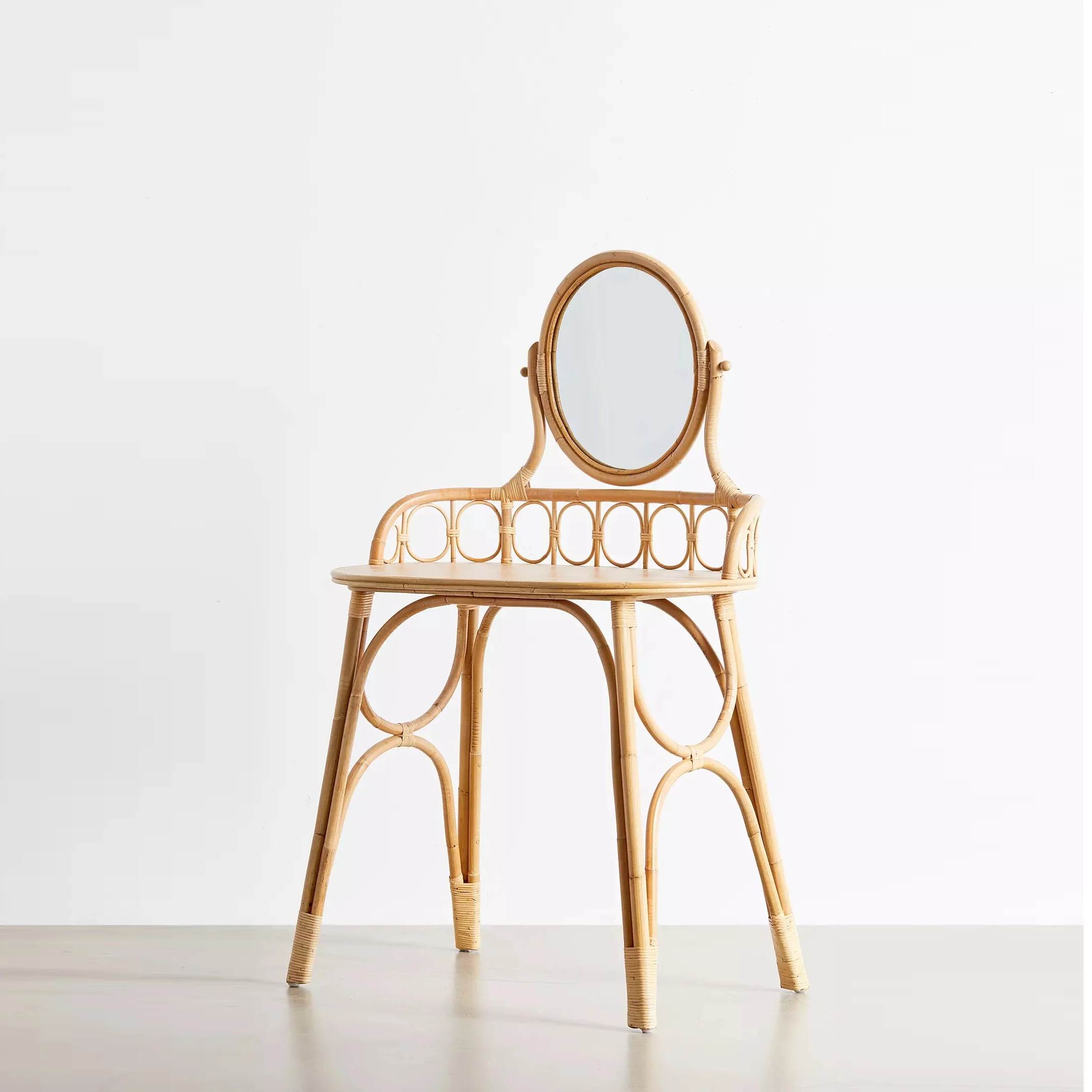 Rattan Dressing Table - Stylish & Eco-Friendly Makeup Vanities