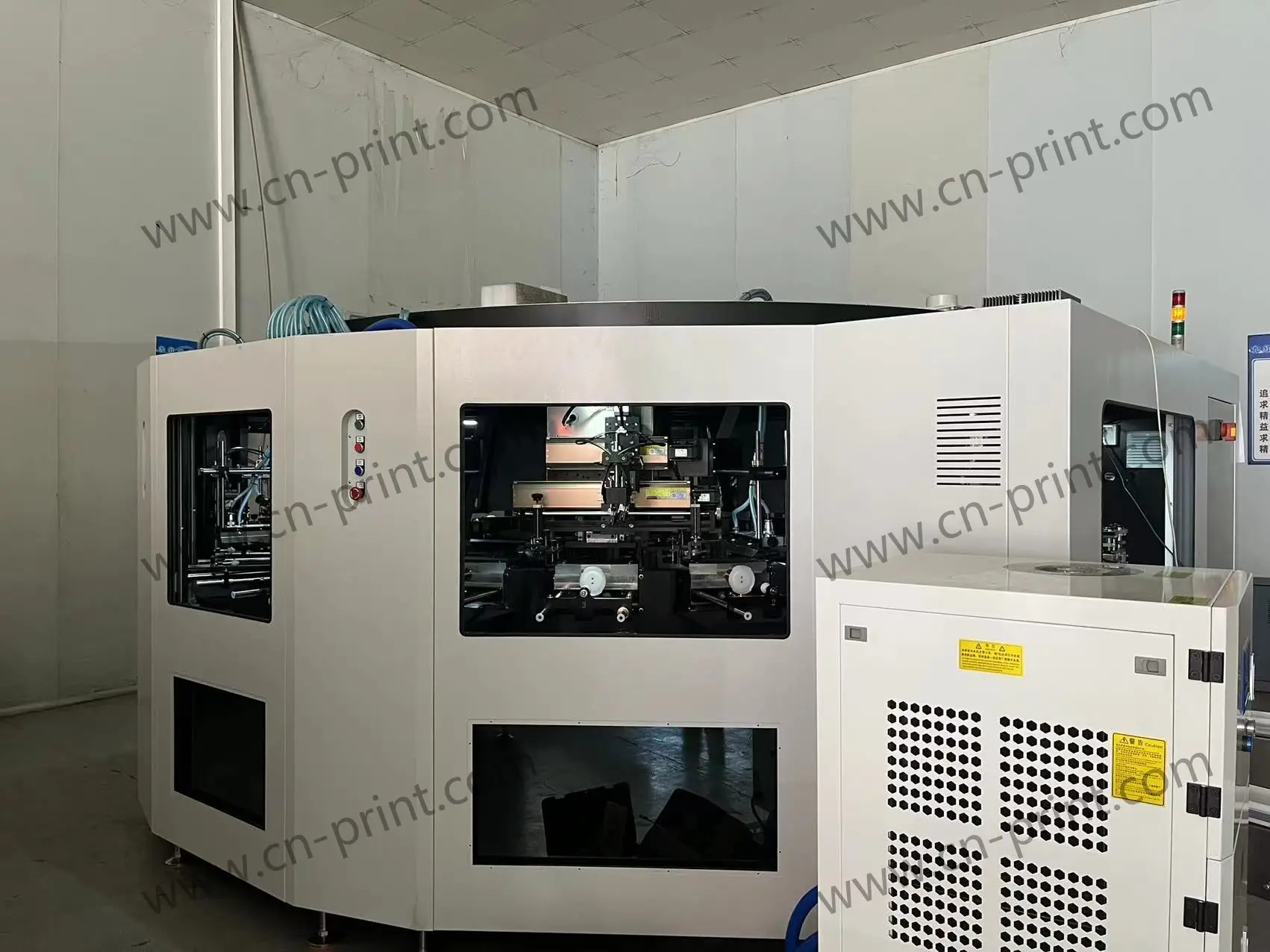 Cylindrical Bottle Screen Printing Machine Automatic Glass Wine Bottle ...