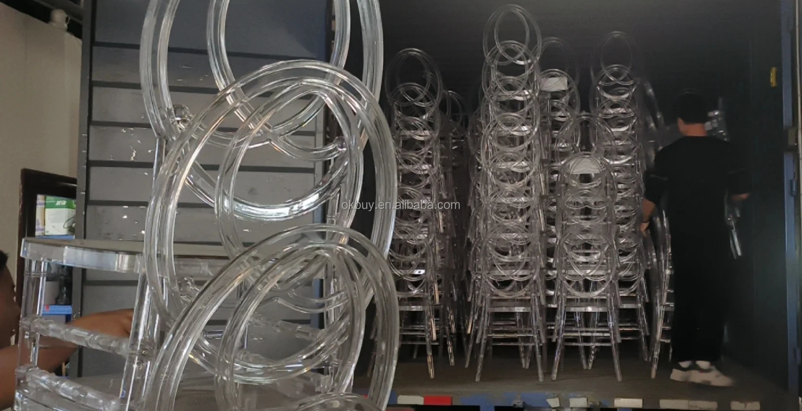 Modern Stackable Clear Transparent Resin Chiavari Chair White Plastic ...