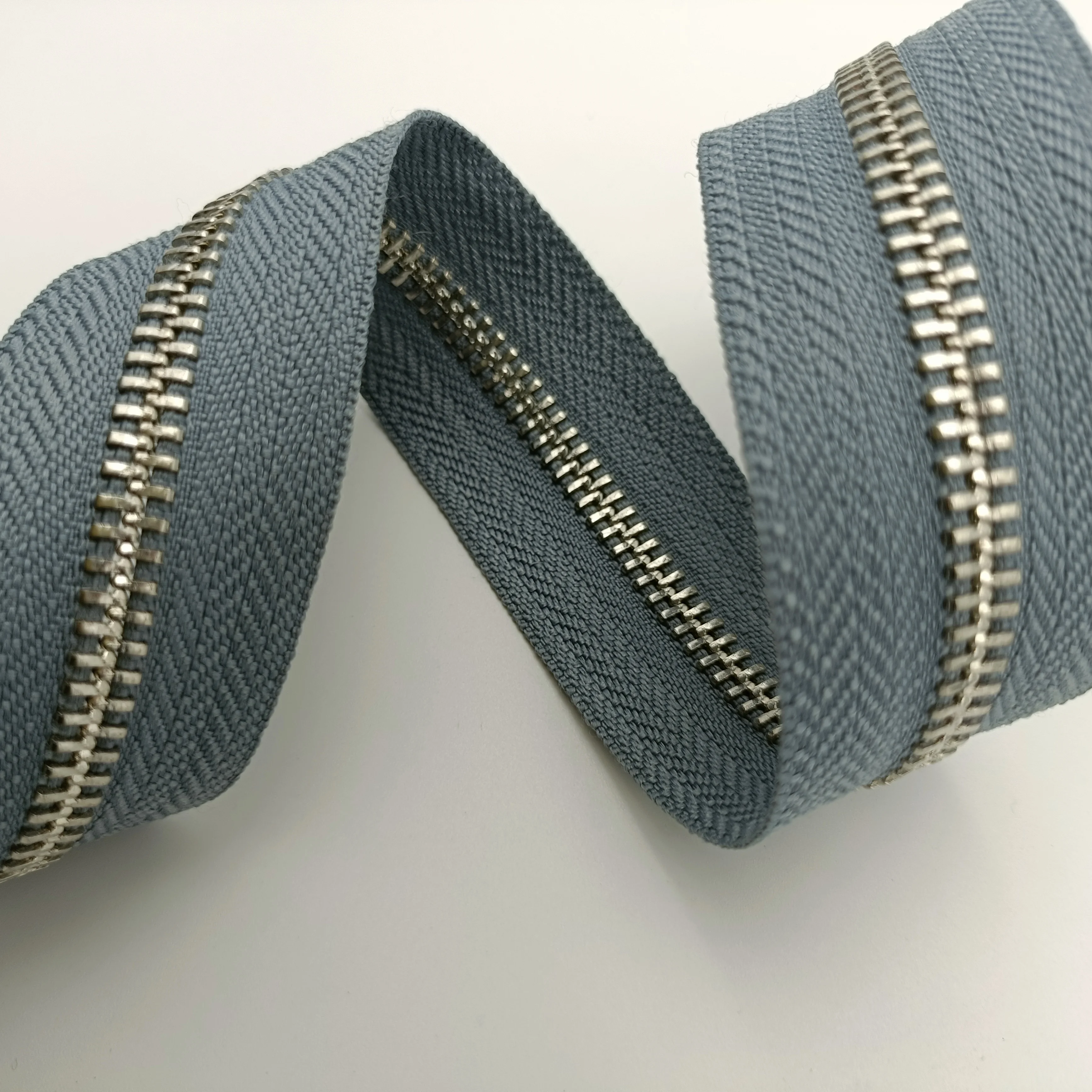 High Quality Durable Custom Metal Zipper Gold Teeth Zinc Alloy Open ...