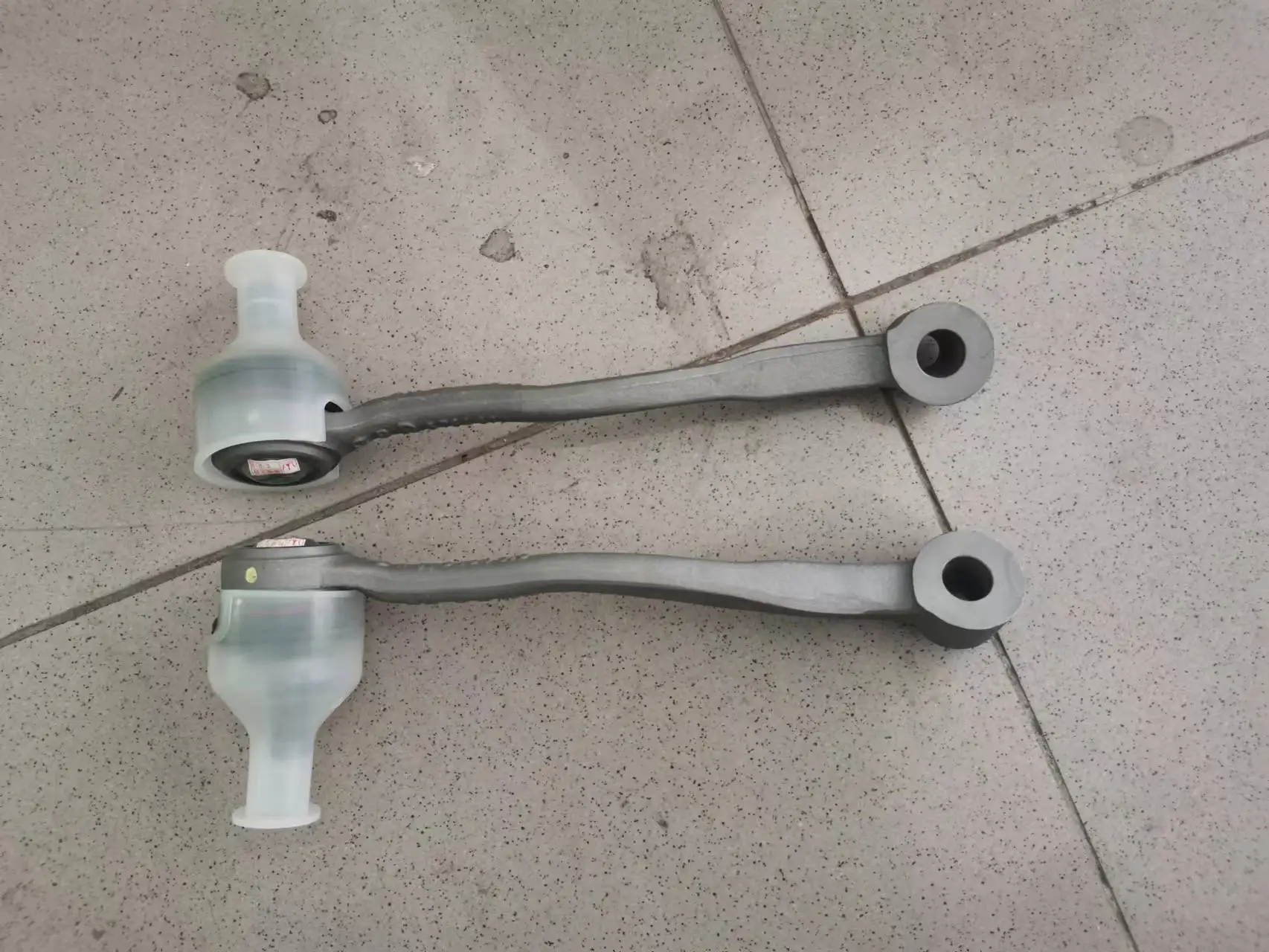 31350440780 Suitable For Rolls-royce Phantom Gust Stabilizer Bar Tie-up ...