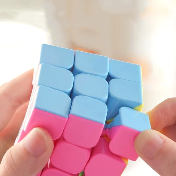 2x2 Educational Cube Puzzle Game - Enhance Kids' Skills