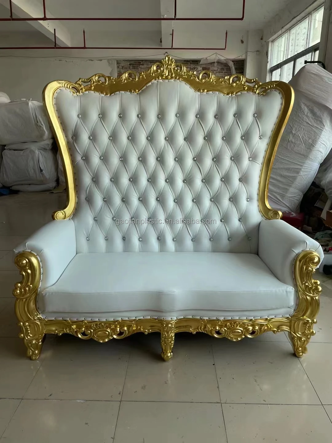 European Royal Style King's Throne Chair - Elegant Wooden Sofa for ...