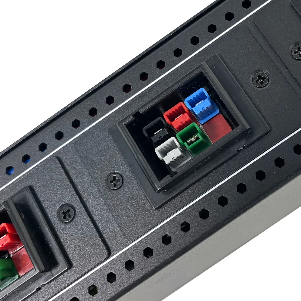 OIT Three-Phase 200A Single-Phase PDU 125A 12-Way 6-Pin S21 T21 P34 P33 ...