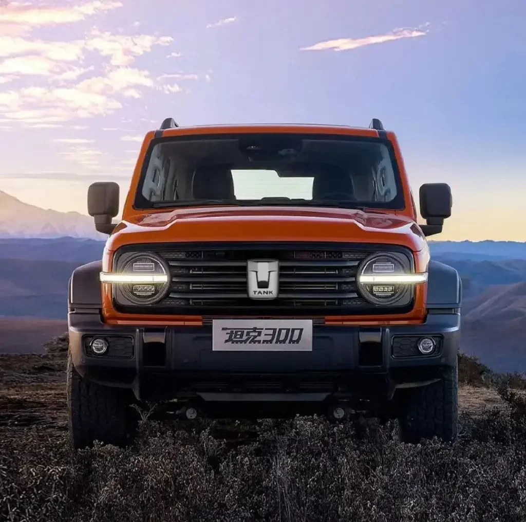 Tank 300 2023 off-Road Version 2.0t Conqueror Hybrid Car
