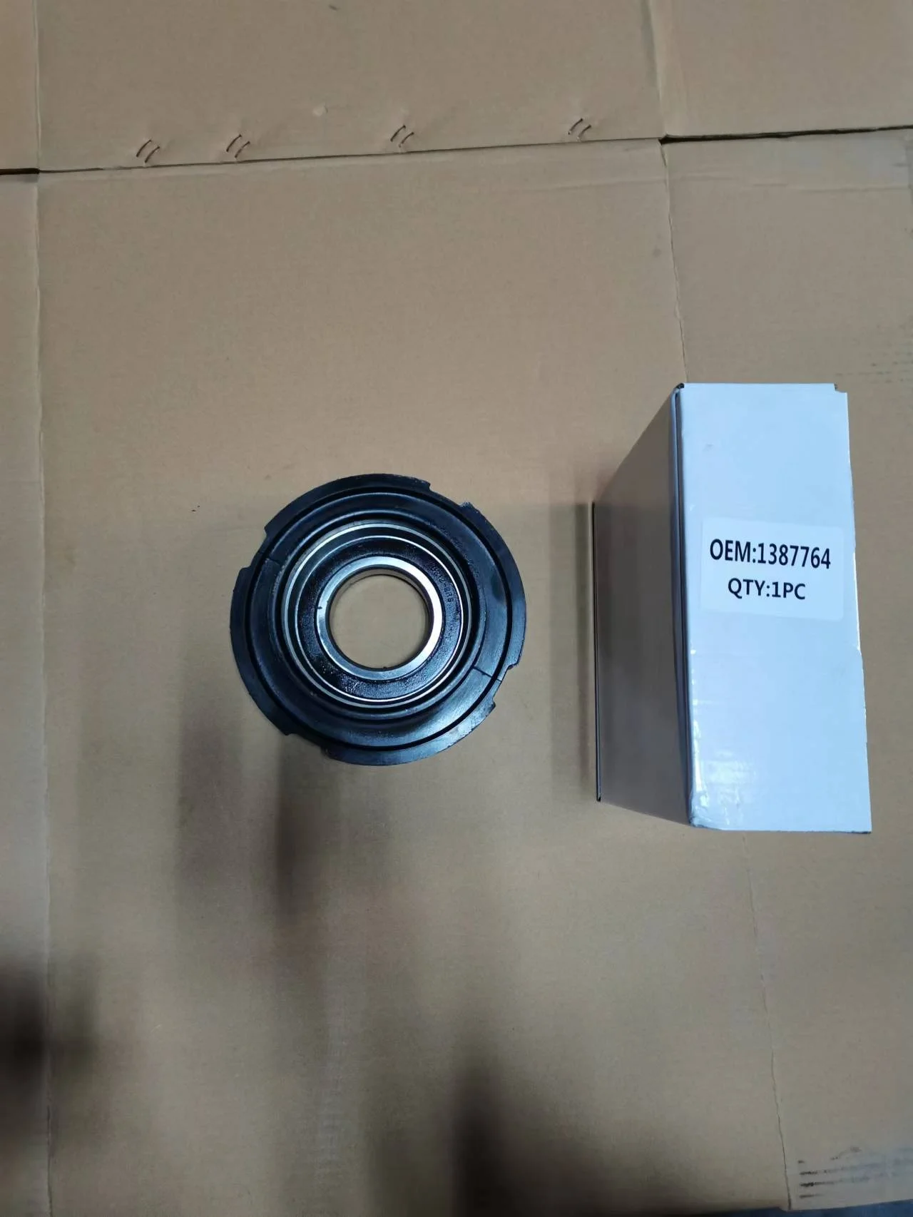 Selling Truck Body Parts SCANIA Truck Parts Center Support Bearing ...