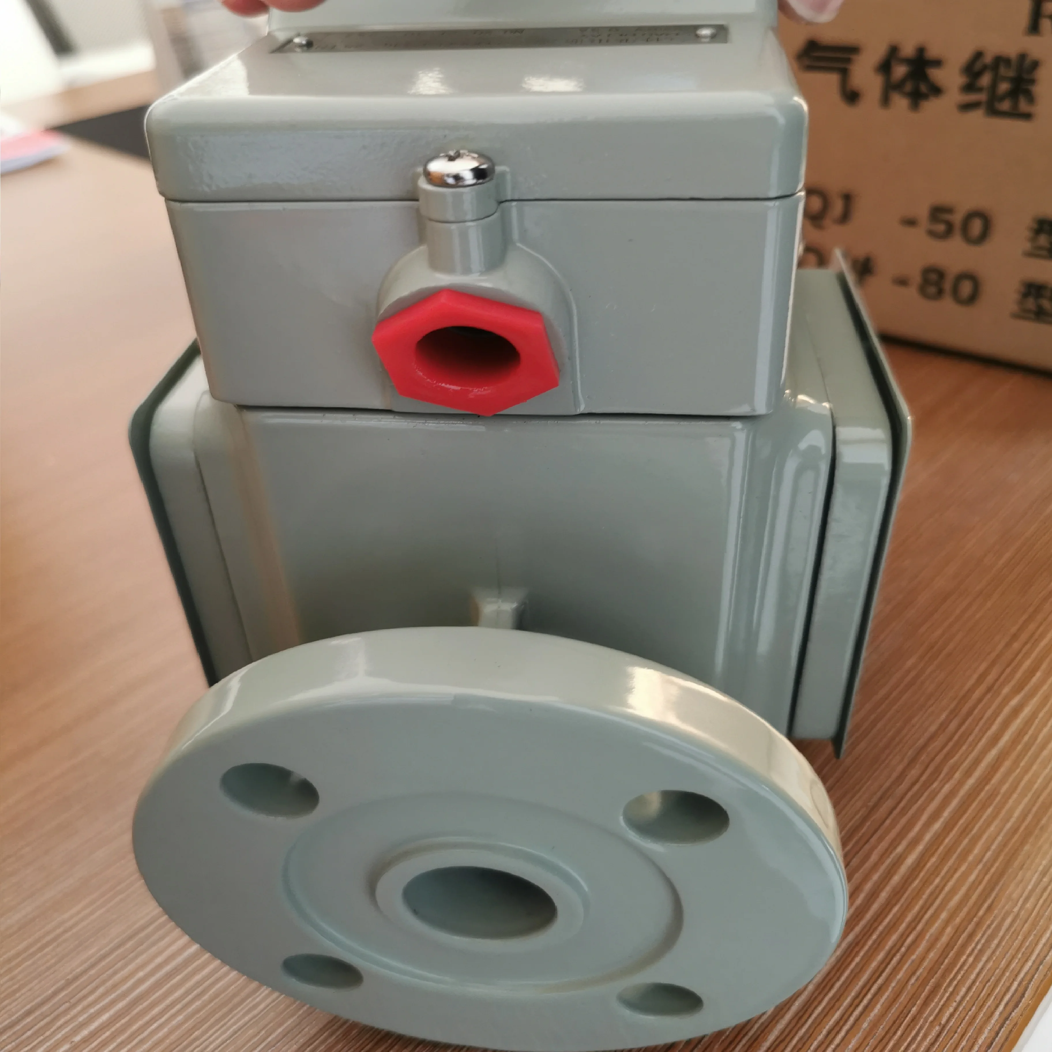 Auto Rickshaw Buchollz Relay Gas Relay (qj4-80-th & Oil Flow Relay(blz ...