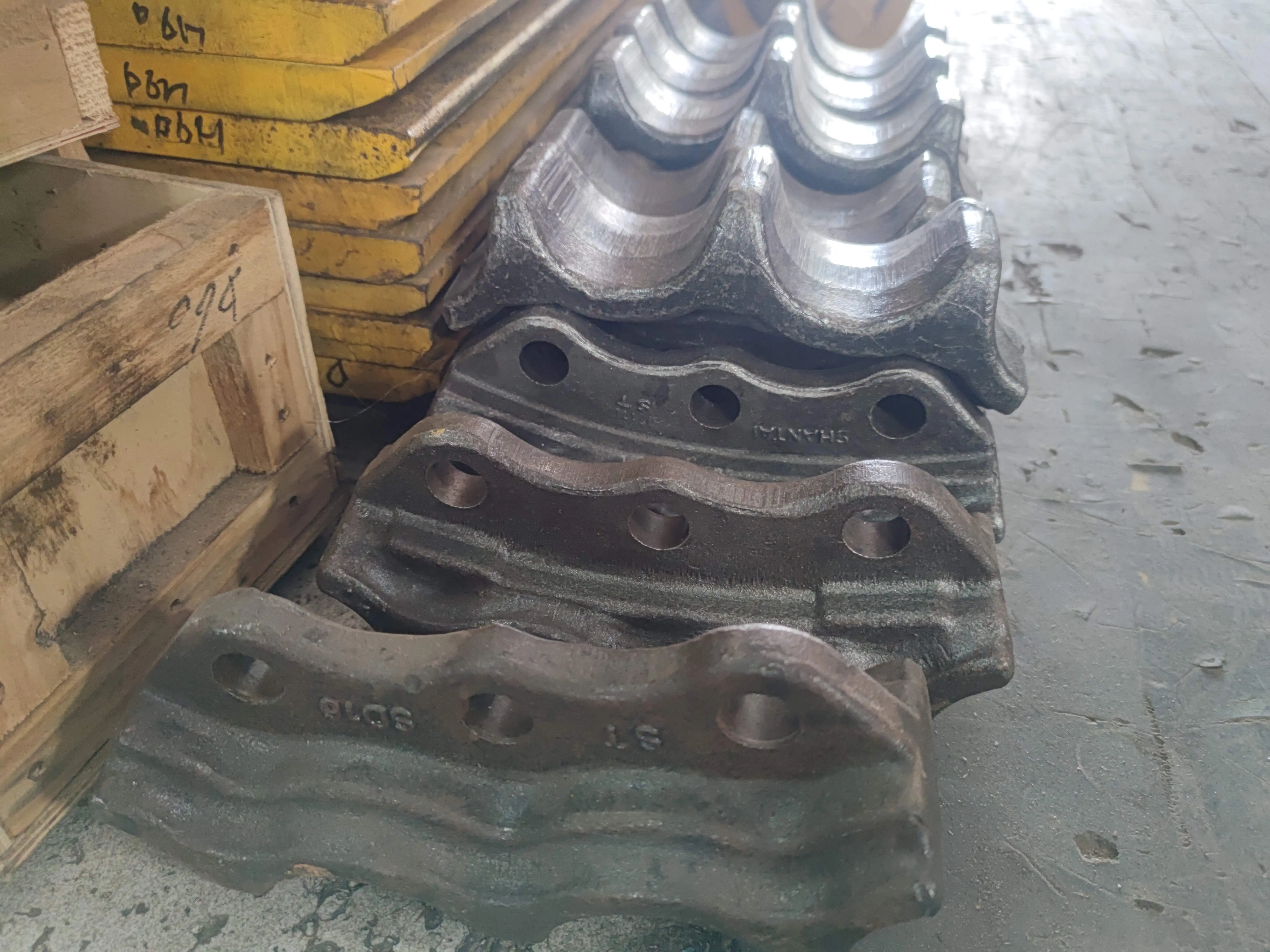Dozer D6 D8r D3c D3b D4 D7e D3 Sprocket Segment Bulldozer Sprocket D5 ...