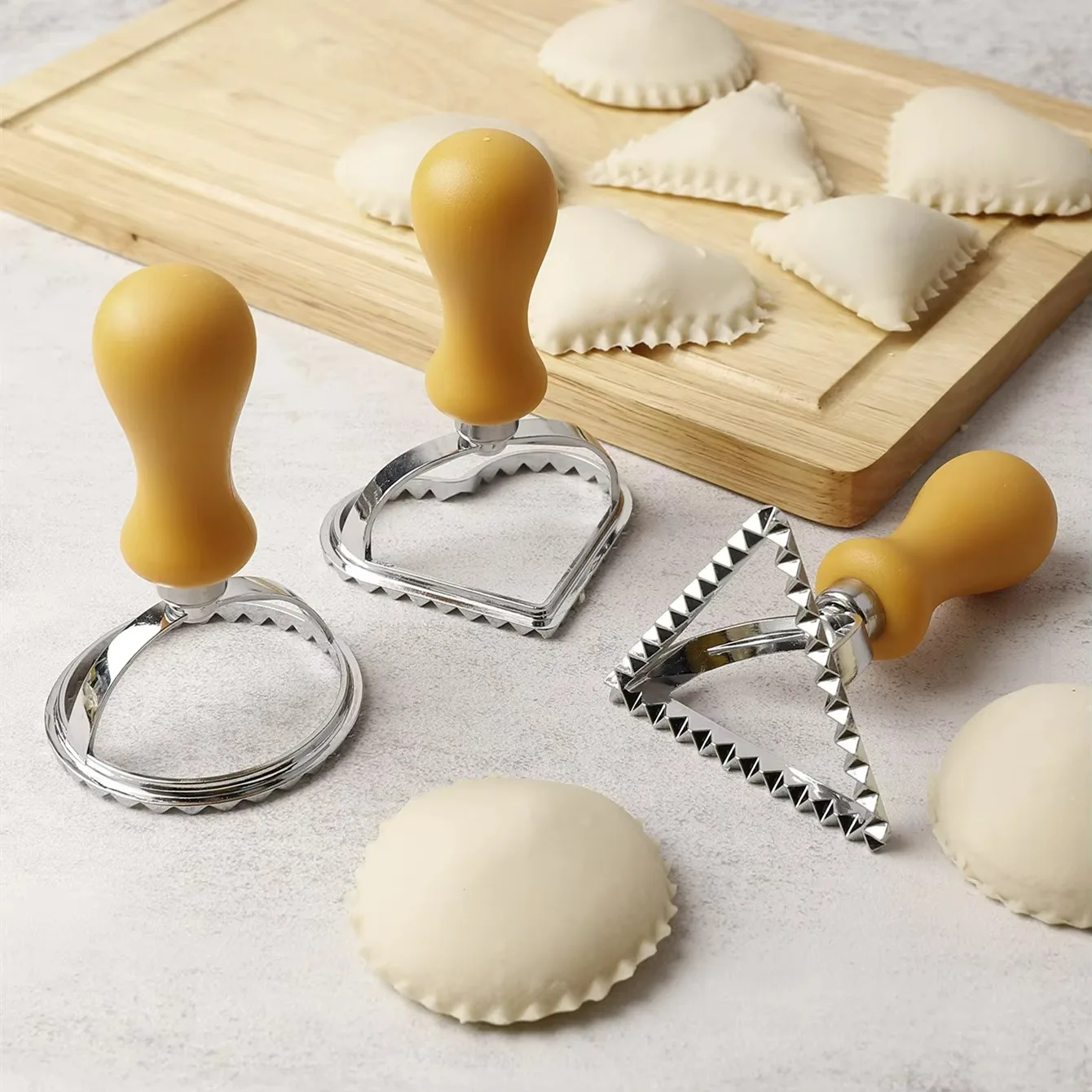 Handheld Stainless Steel Food Grade Non Stick Round Triangle Heart ...