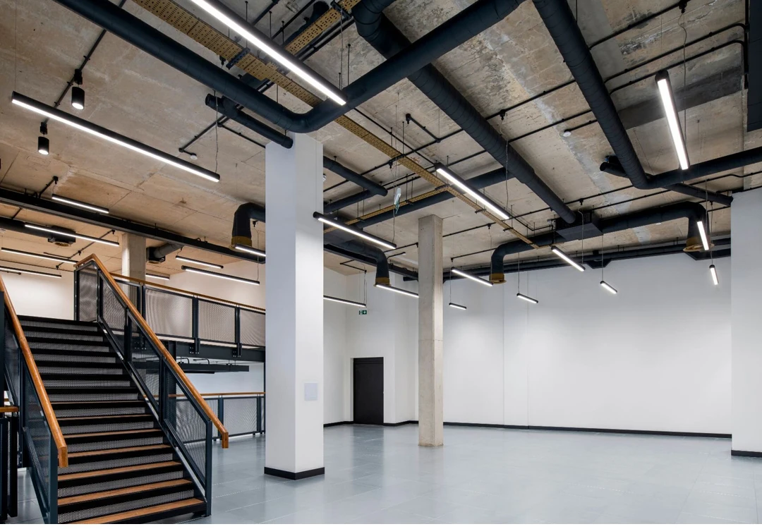 Luxury Trimless Batten Lamp Housing Warehouse Hanging Office Lighting ...