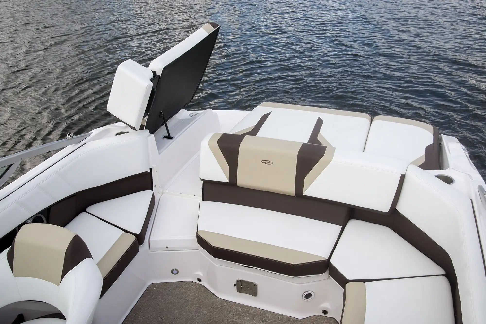 Factory Direct High Quality Speed Boat Jet Boat Made Of Fiberglass And ...