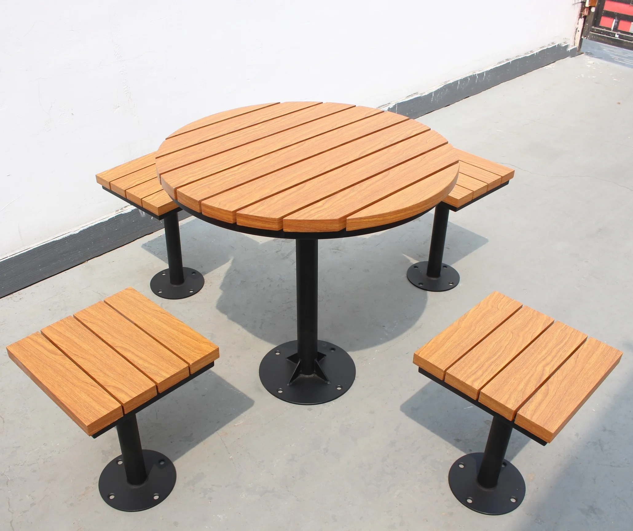 Outdoor Steel With Wood Grain Aluminum Round Commercial Picnic Table ...