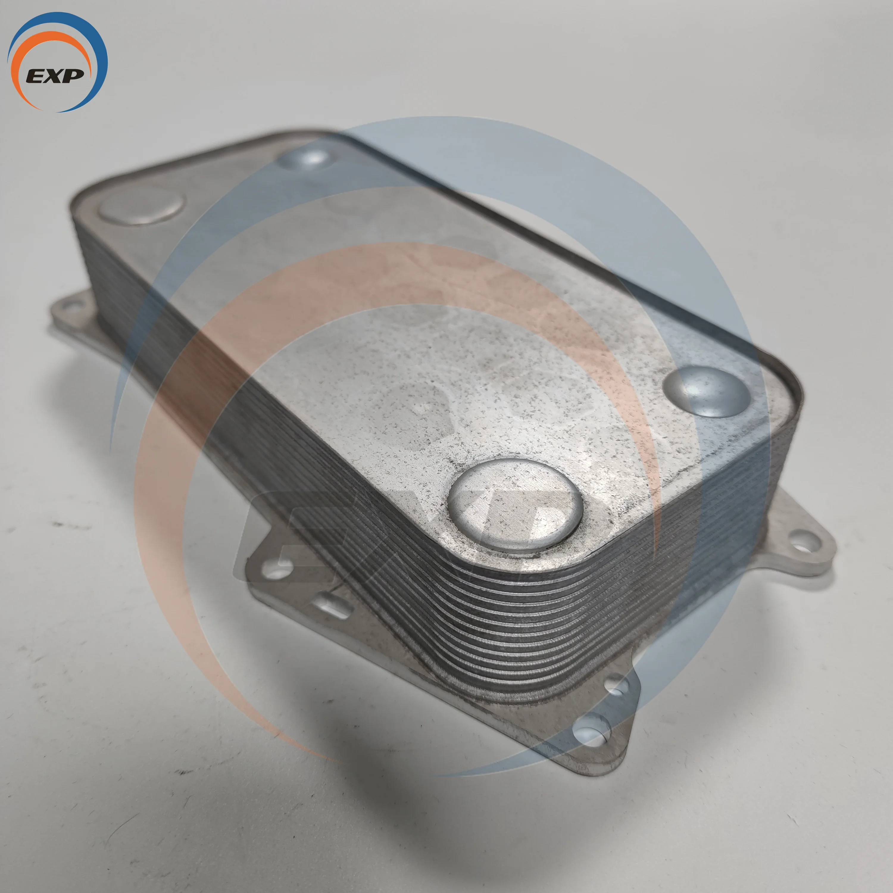 14板新发动机机油冷却器04254426，适用于德国bf4m2012 Bf6m2012沃尔沃d7d D6d D6e Ec210b Ec240b ...