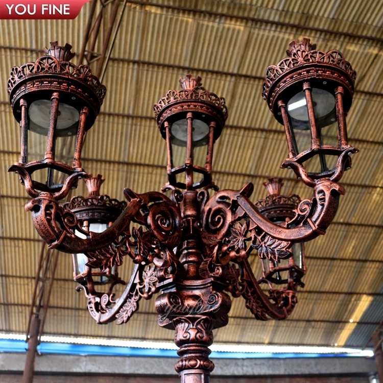 Custom Outdoor Antique Casting Iron Lamp Post - Elegant Black or ...