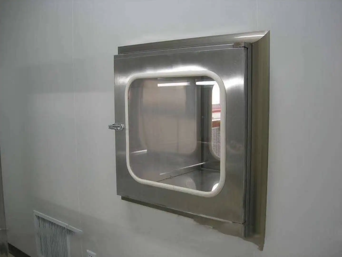 Clean Room Dynamic Pass Box - Stainless Steel & Interlock