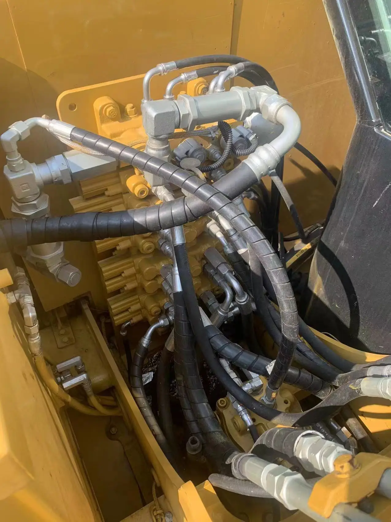 7ton Used Caterpillar 307E2 Crawler Excavator Cat 307 E2 Tractor ...