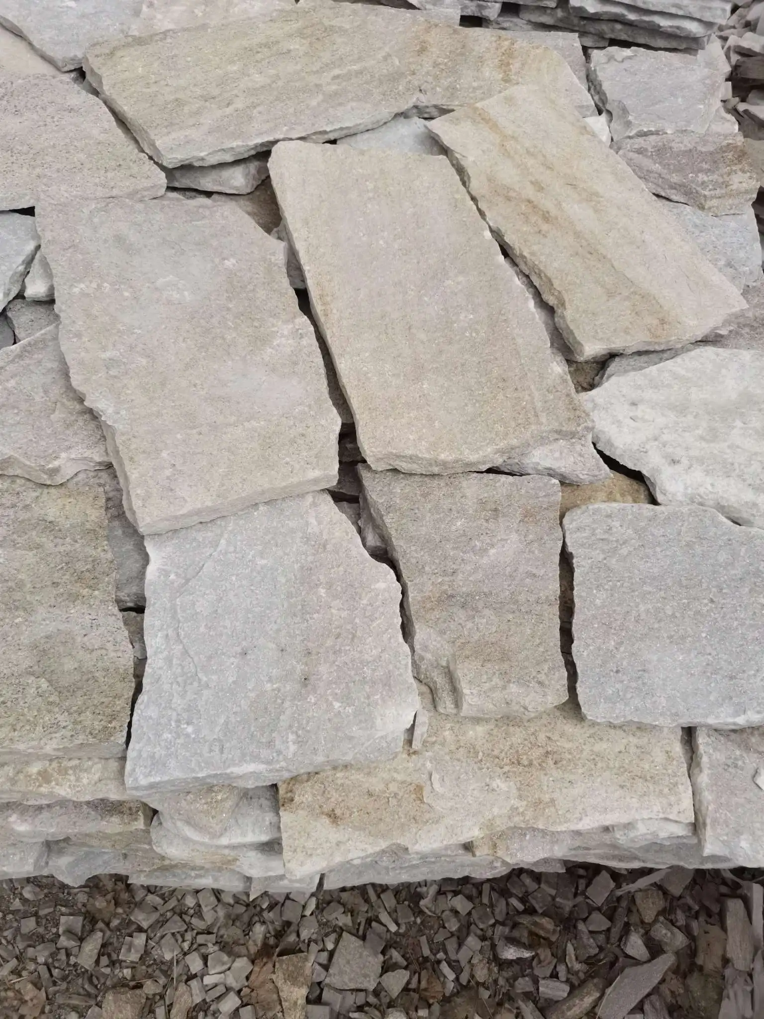 Modern Natural White Sandstone Castle Shape Wall Cladding Free Form ...