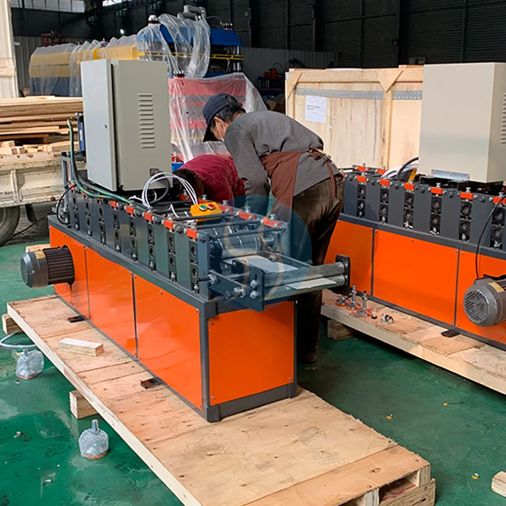 Metal Sheet Processing Machine Gusset Plate Machine Billboard Panel ...