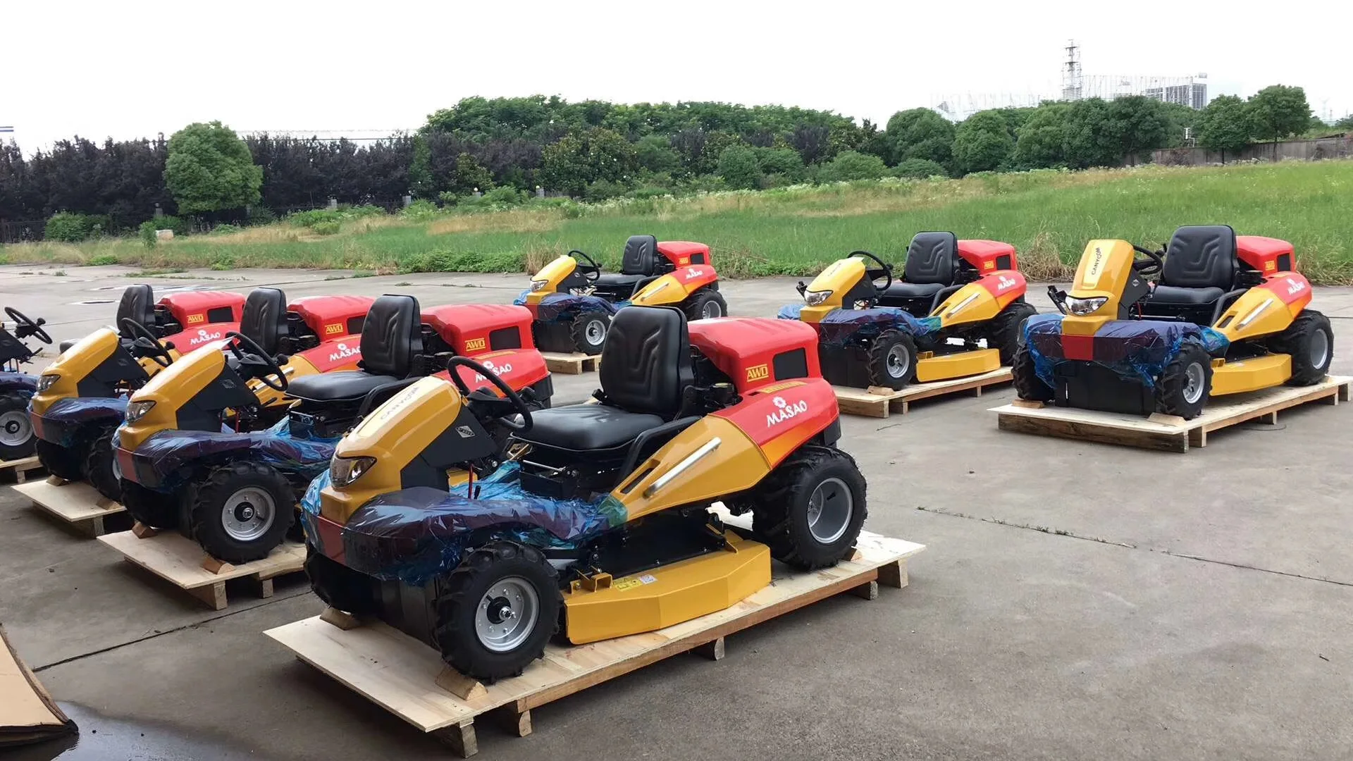 Hot Selling European and American High-quality Ride-on Lawn Mowers ...