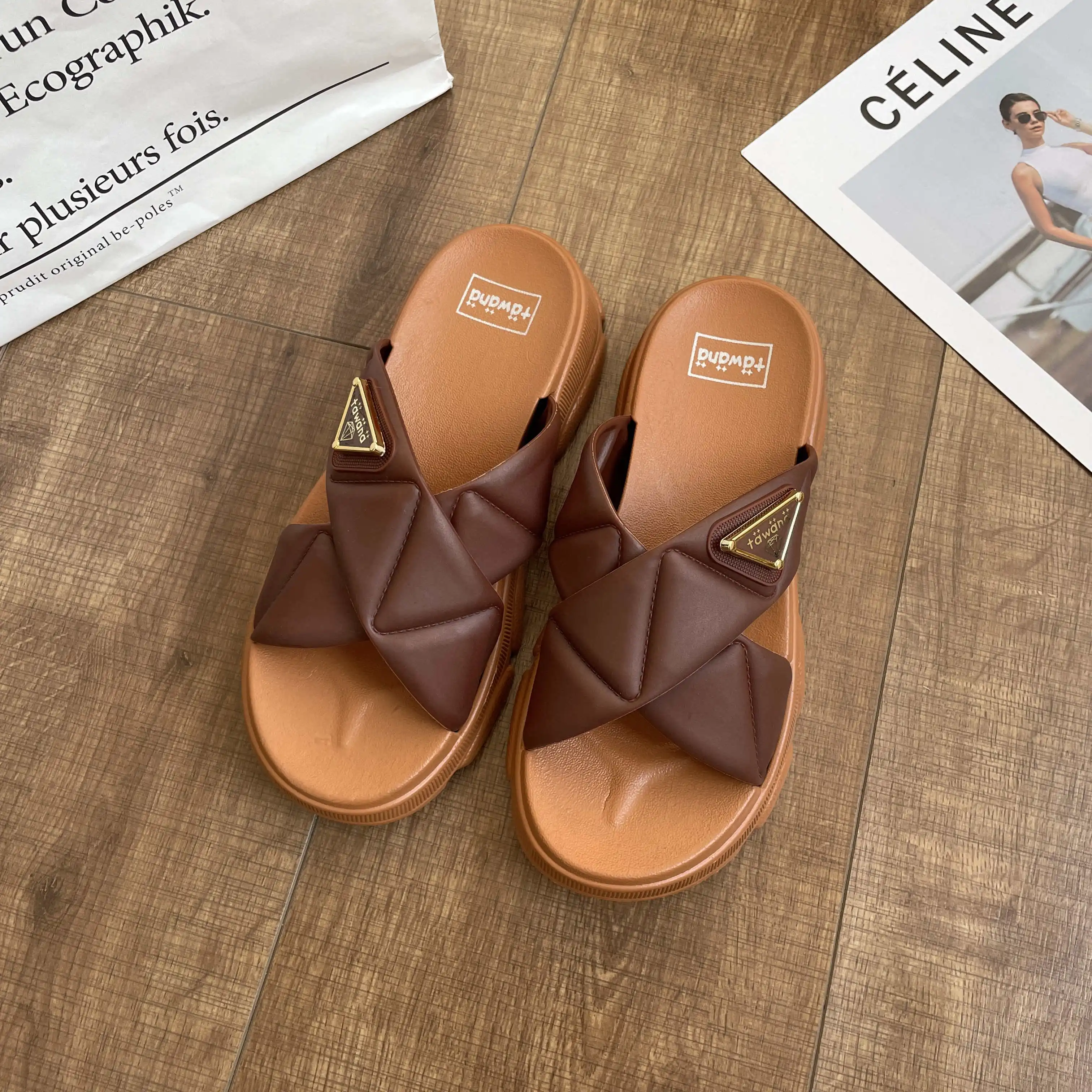 Popular Design Non-slip Thick-soled Super Soft Beach With Logo Woman ...