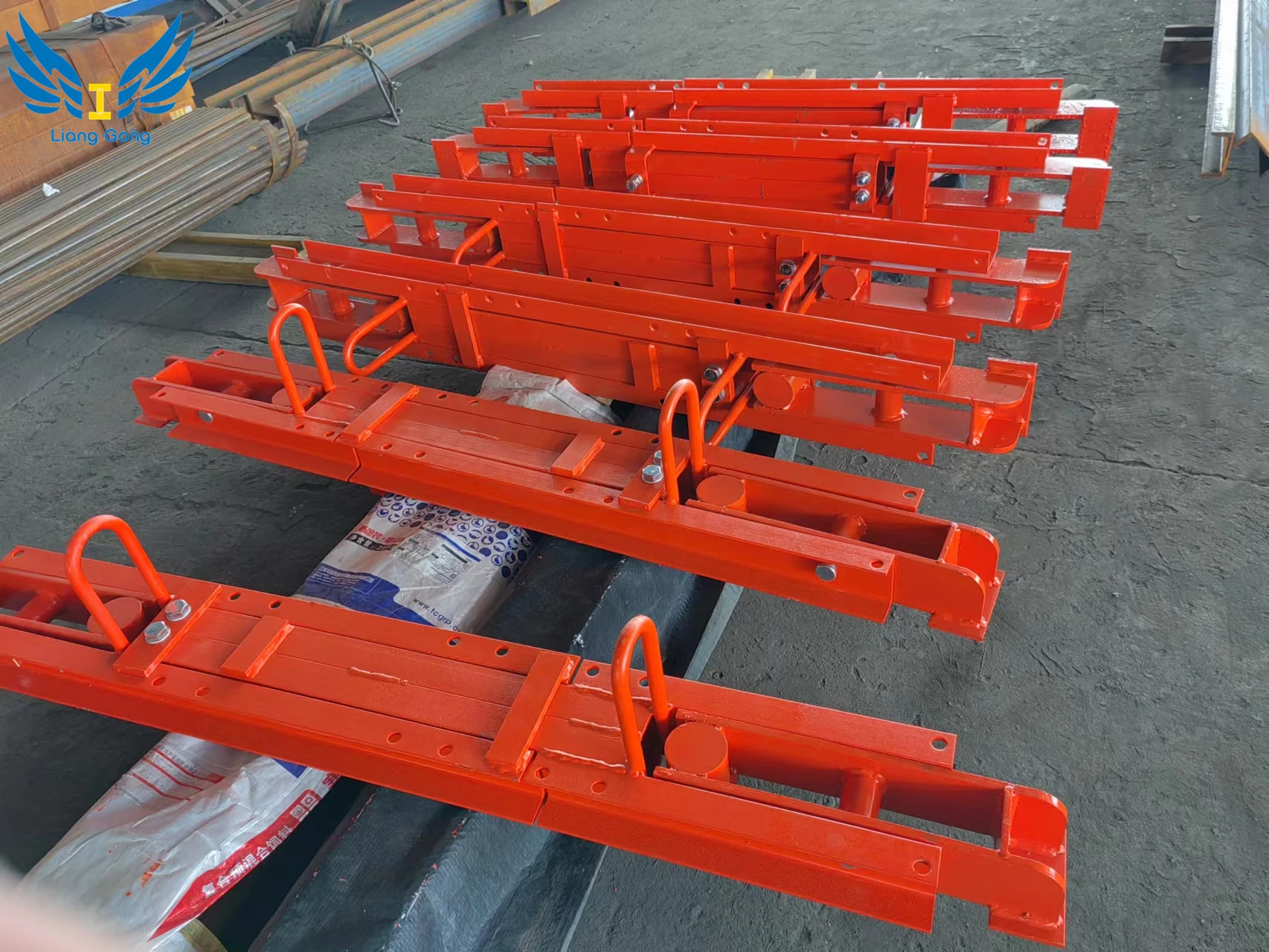 Elevator Lifting Bracket Shaft Beam Formwork for Construction