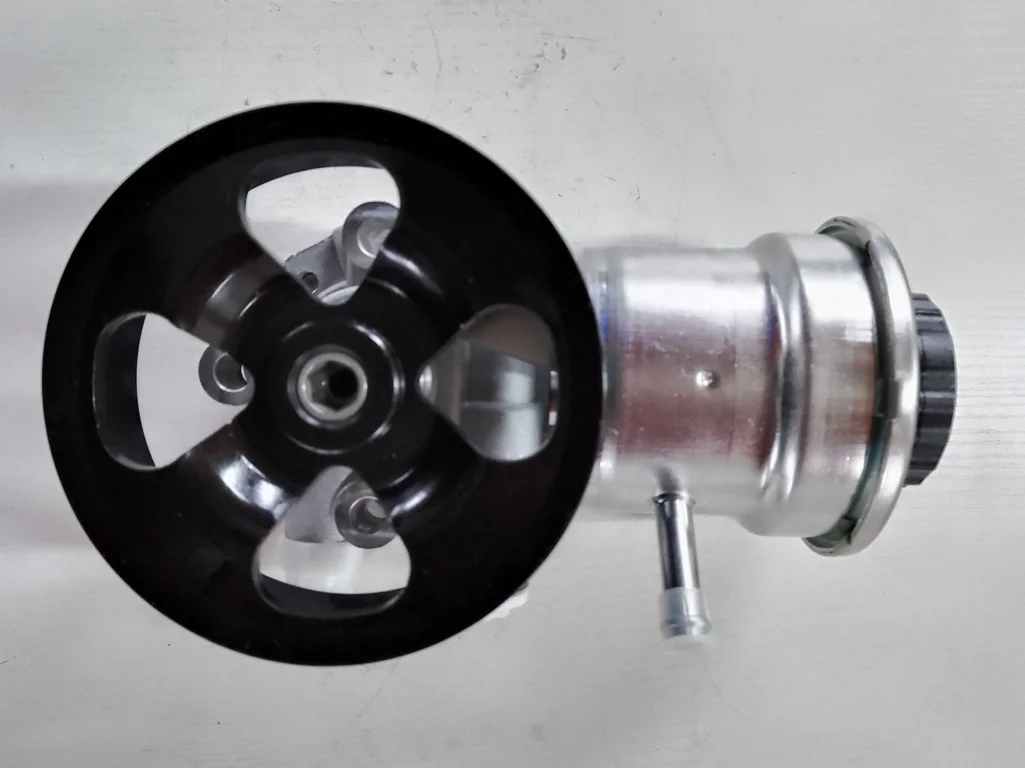 Auto Part Power Steering VANE PUMP for TOYOTA HILUX