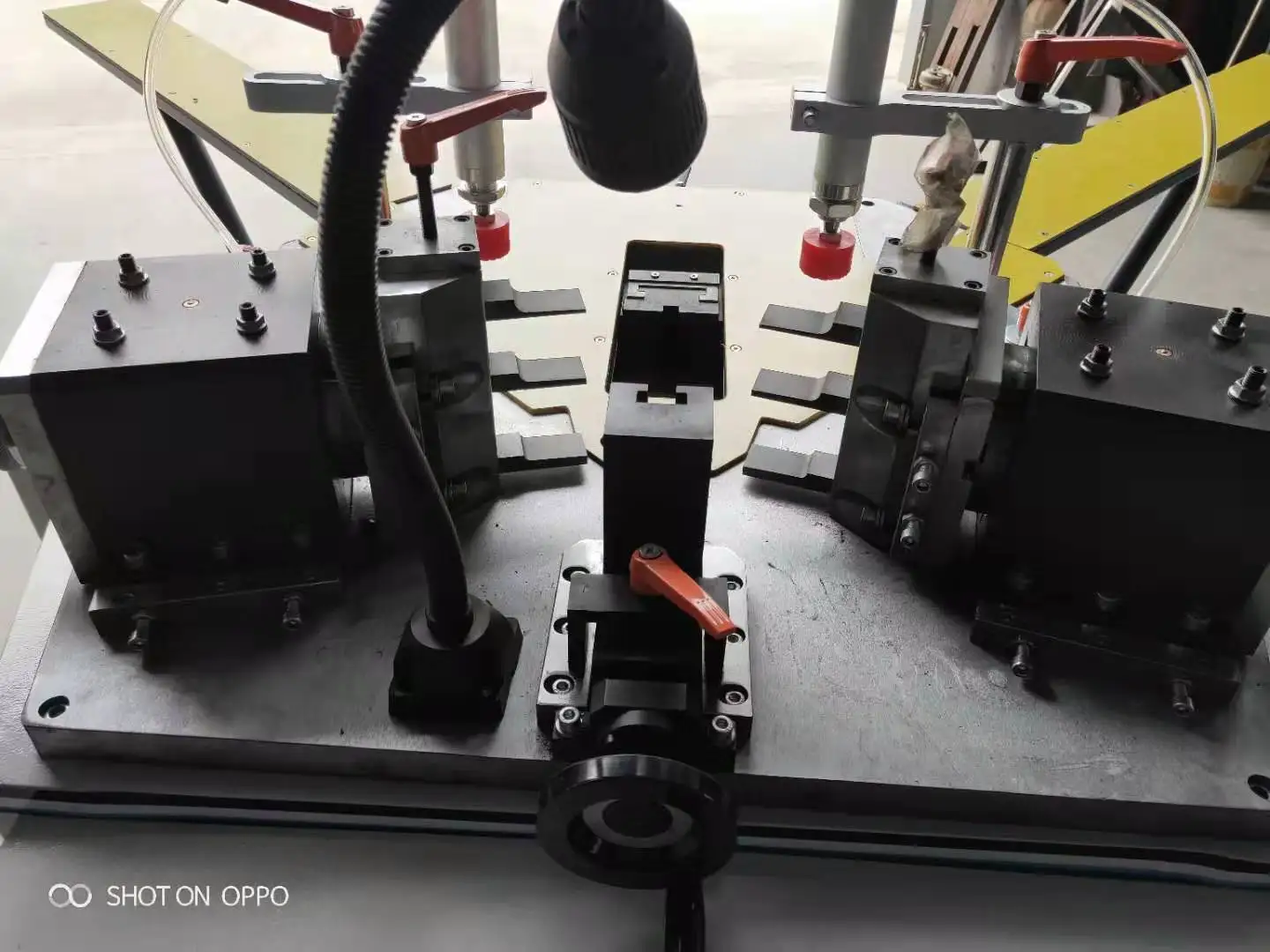 Corner Punching Combining Machine Aluminum Corner Crimping Machine Lmb ...