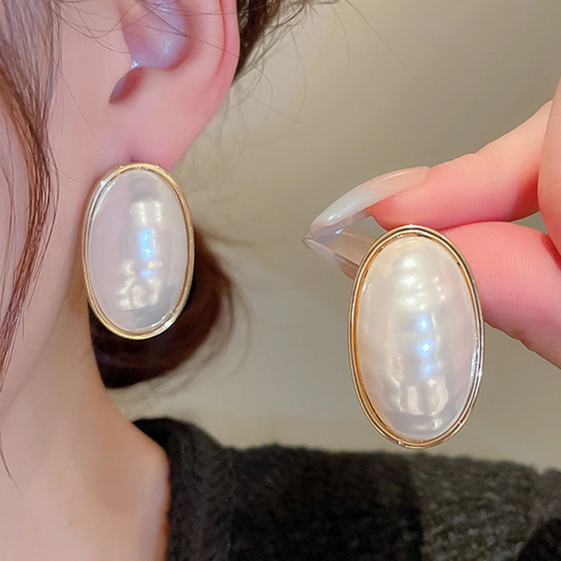 Real Gold Electroplated Silver Needle Oval Pearl Earrings French Retro Premium Atmosphere ...