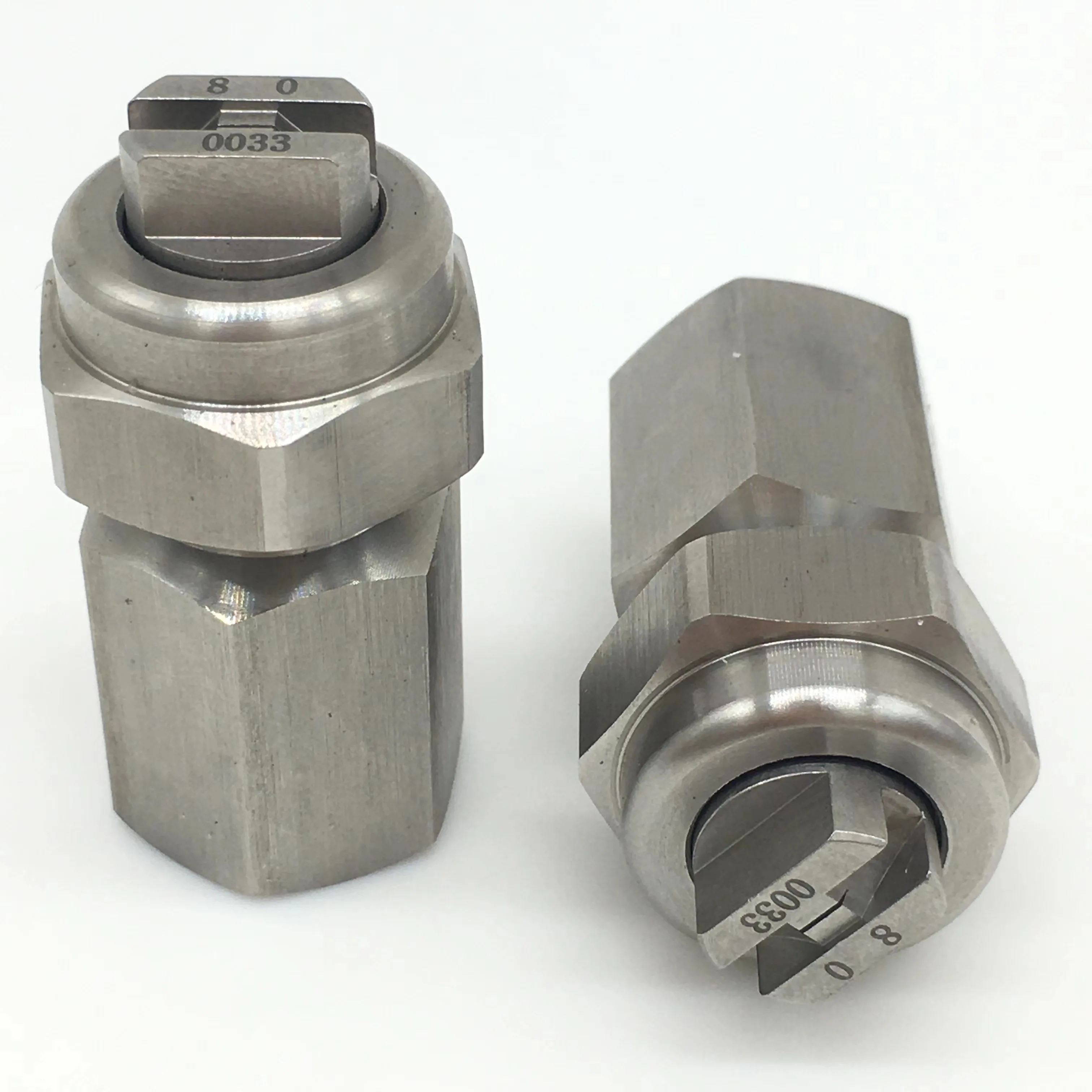 SPRAY NOZZLE for Conveyor Belt Lubrication in Beverage Industry