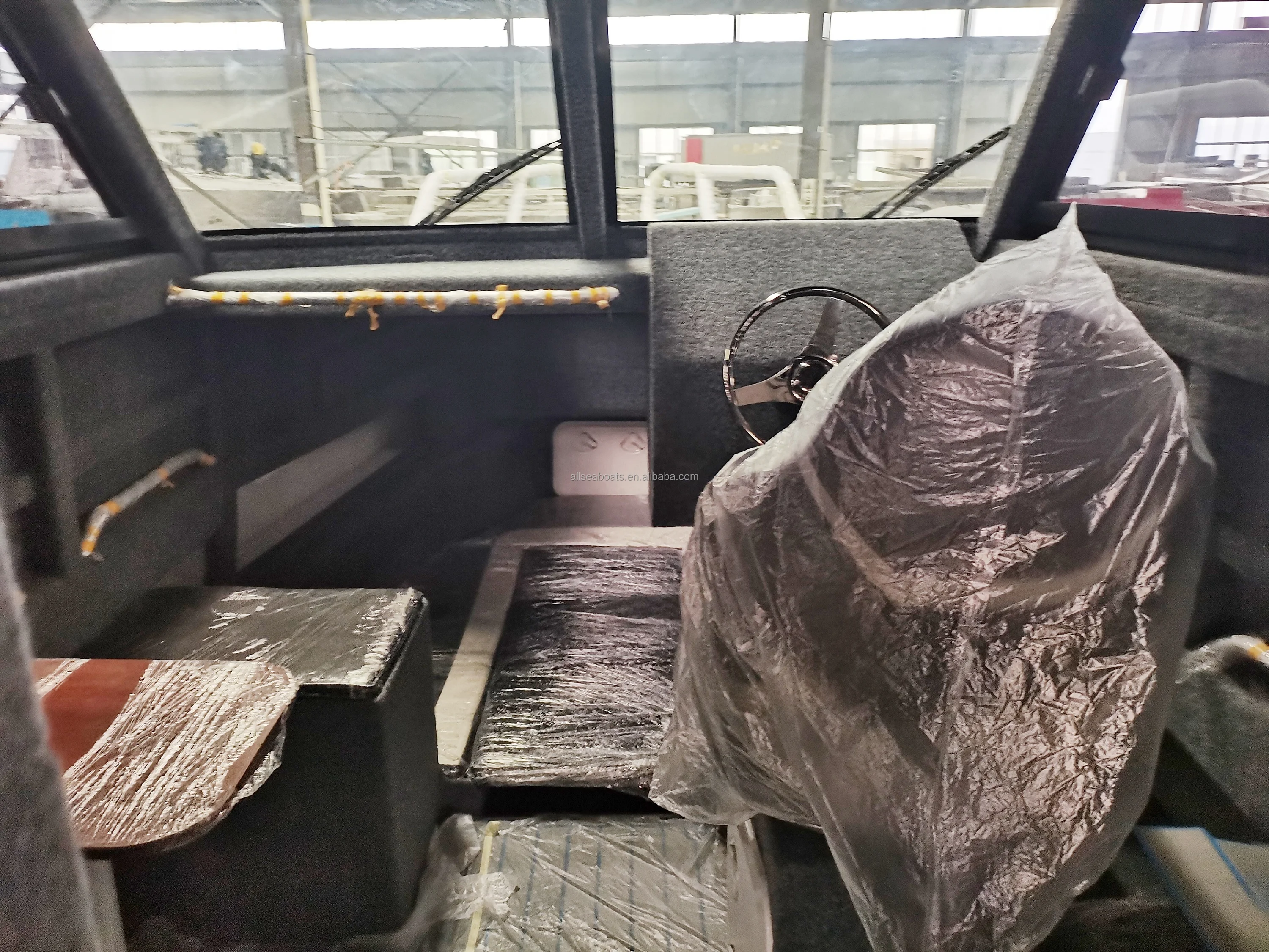 30ft Aluminium Motor Boat - Ideal for Offshore Fishing