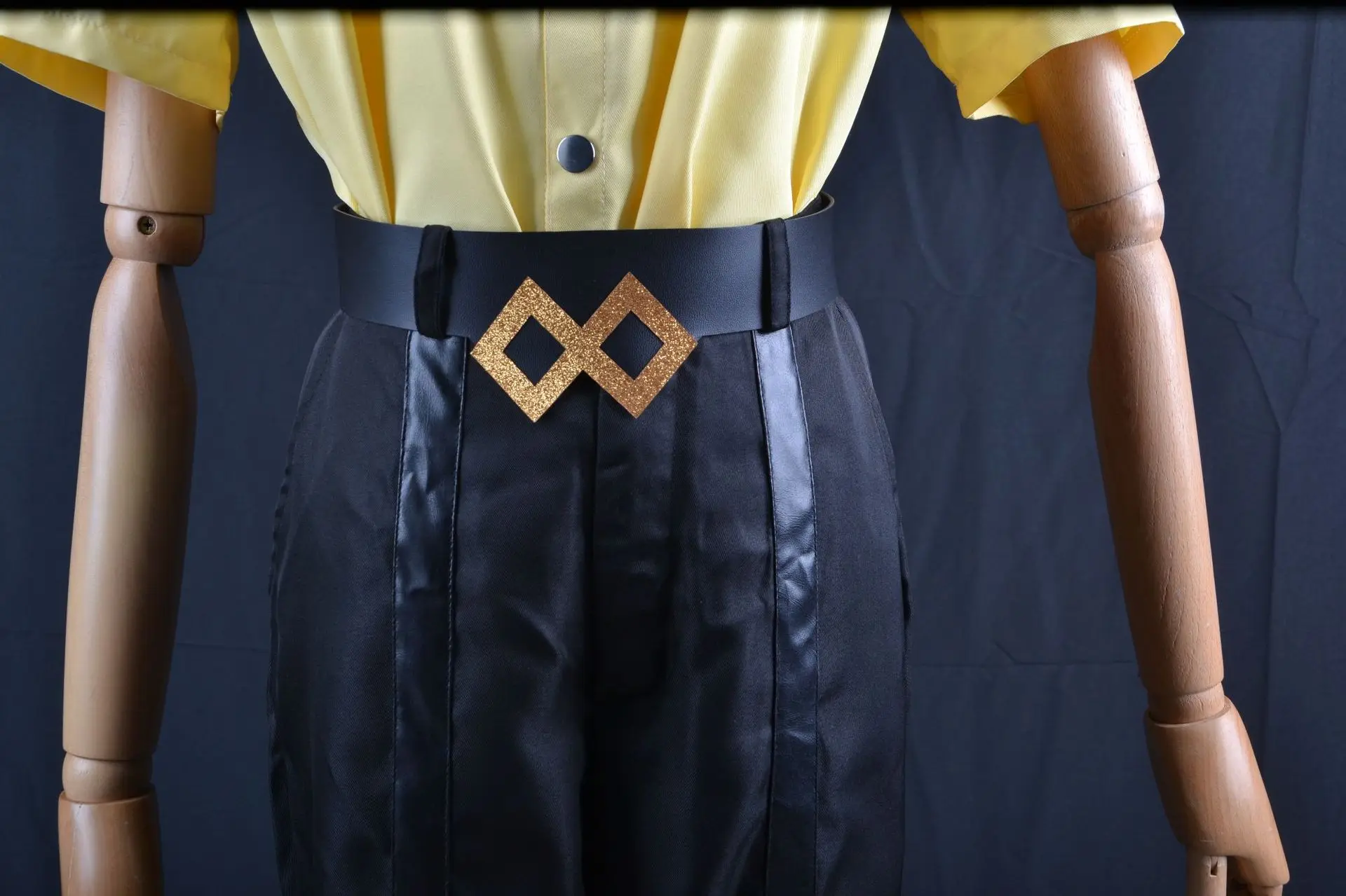 Genshin Impact Cosplay Costumes - Dress up as Your Faves