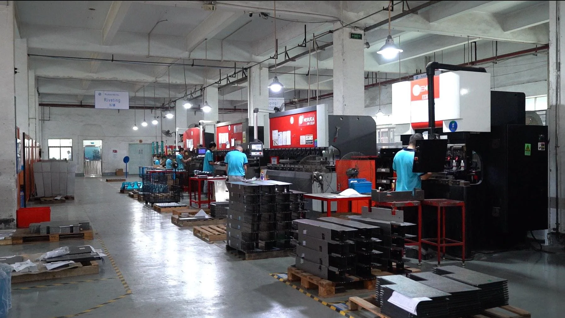 Custom Aluminium Stainless Steel Product Case Fabrication