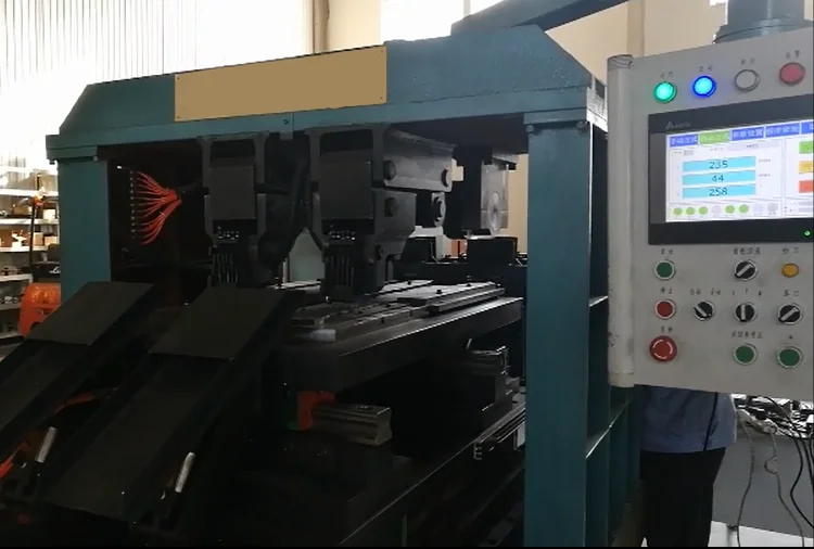Drafone Scratch Machine - Efficient Brake Pad Production