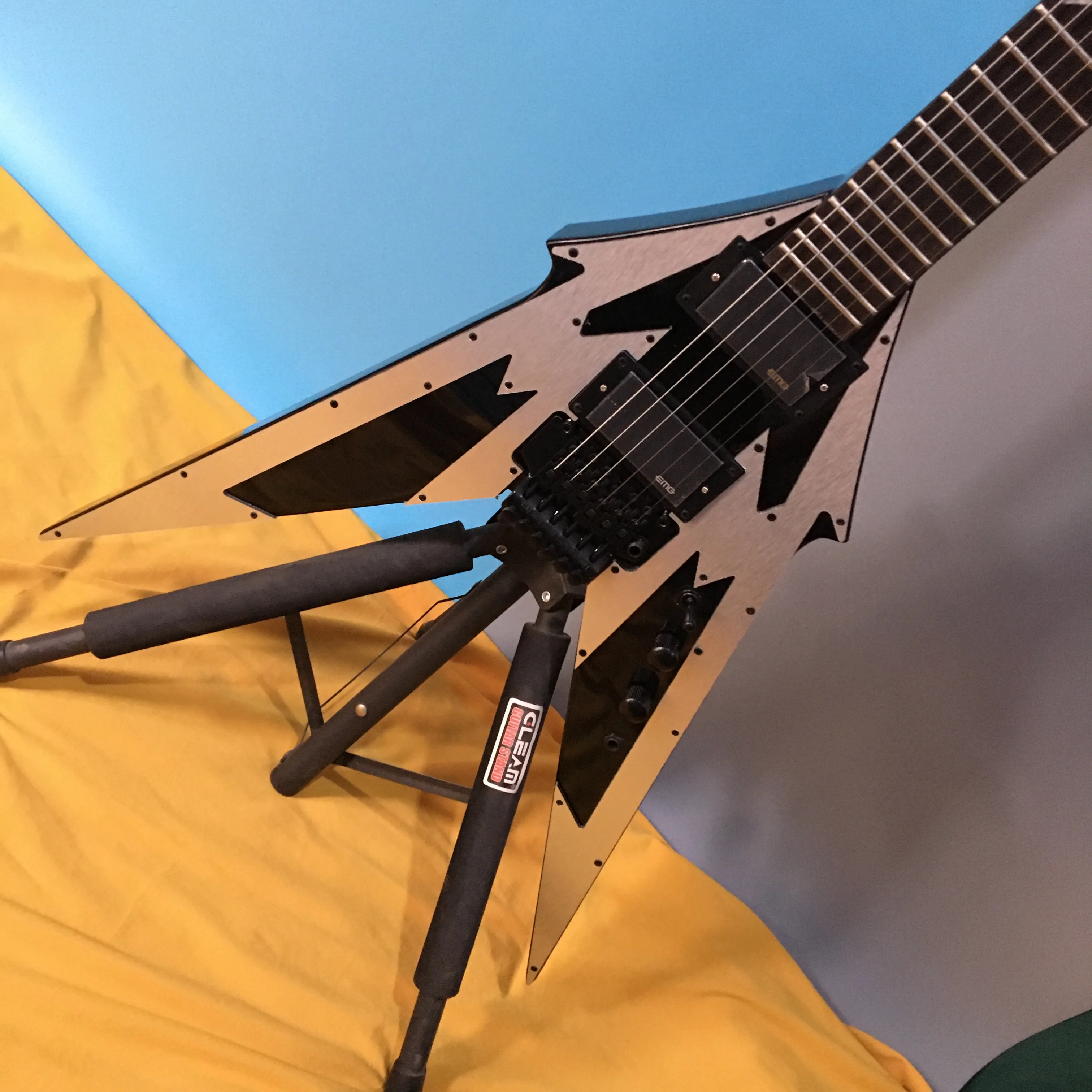 Special Custom Fly V-shape Electric Guitar Gray Color Solid Wood Hh ...